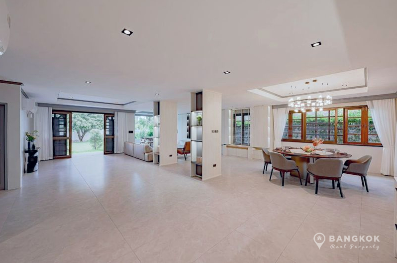 SALE Punnawithi | Renovated 5+1 Bed House near BTS - Bangkok Real ...